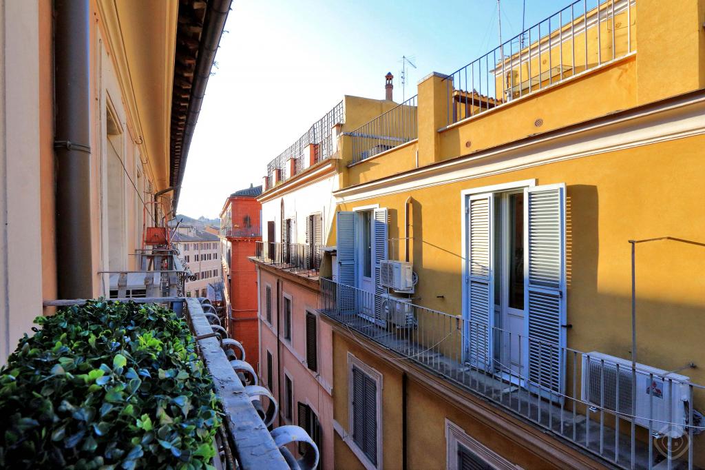 Trevi Fountain VI Apartment Rome | Trevi Fountain Area